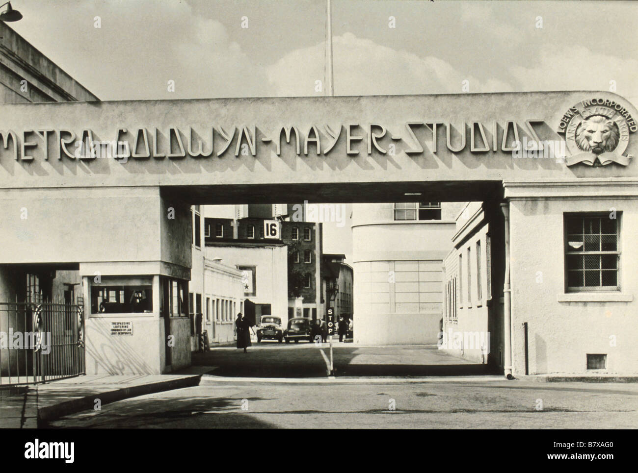 studio MGM studio MGM studio MGM Année Metro Goldwyn Mayer Stock Photo ...