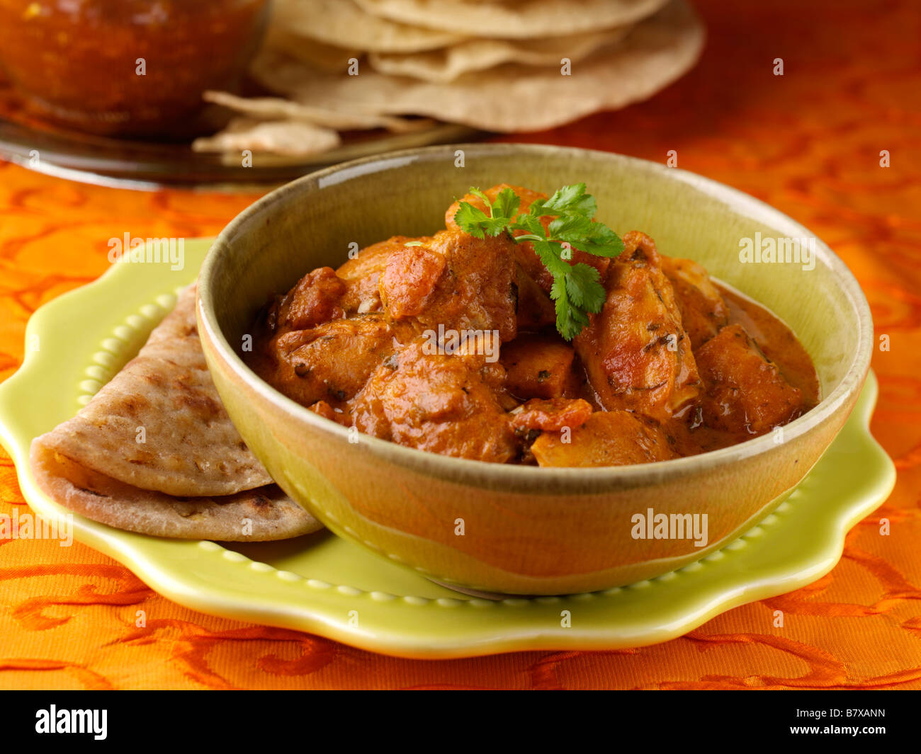 Makhani chicken curry Stock Photo - Alamy