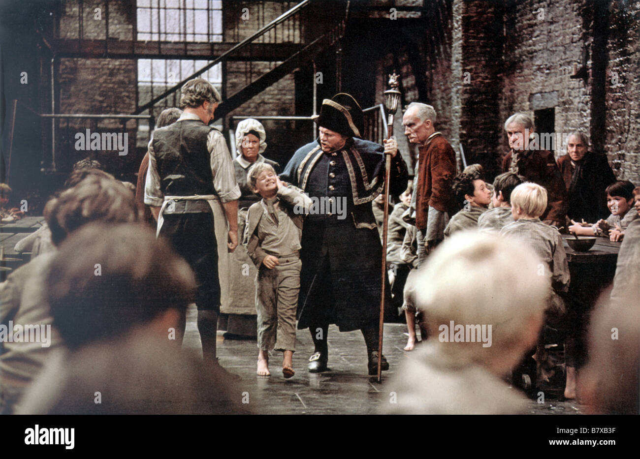 Oliver! 1968 carol hi-res stock photography and images - Alamy