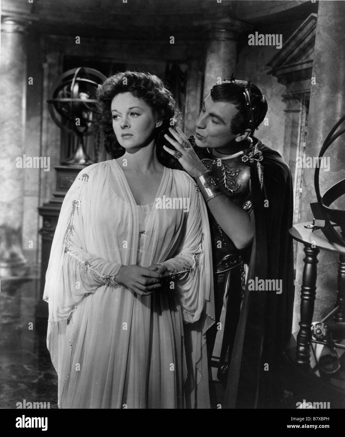 les gladiateurs Demetrius and the Gladiators Year: 1954 USA Susan Hayward Director: Delmer Daves ...