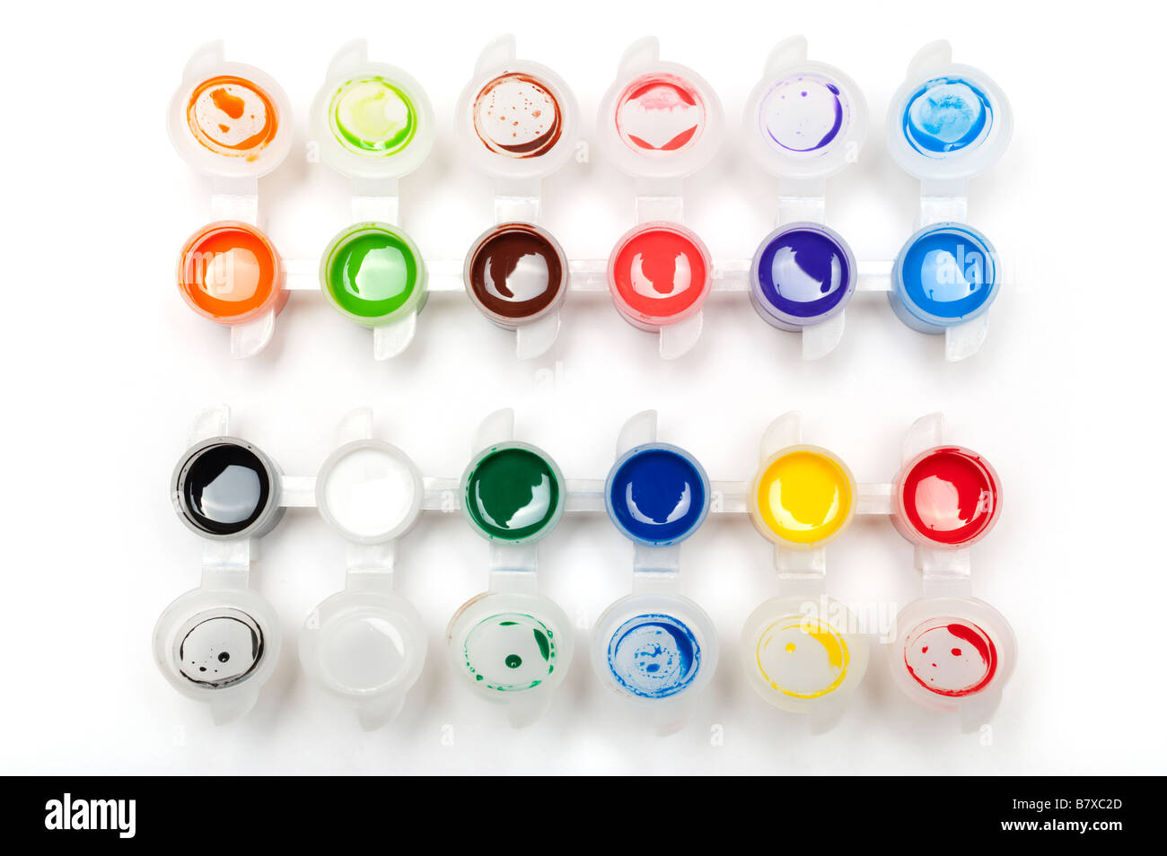 Acrylic paint hi-res stock photography and images - Alamy