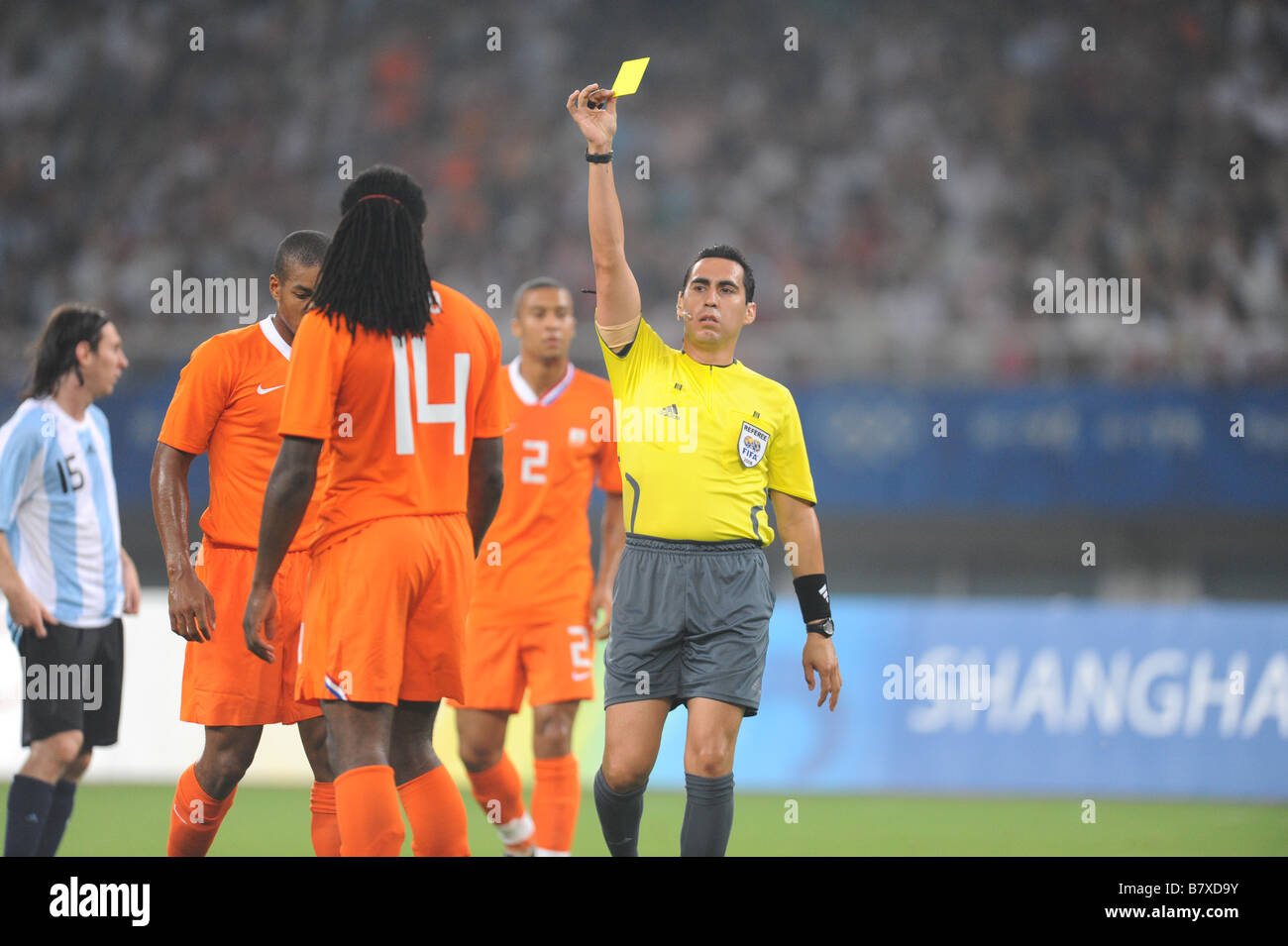 Shanghai soccer hi-res stock photography and images - Alamy