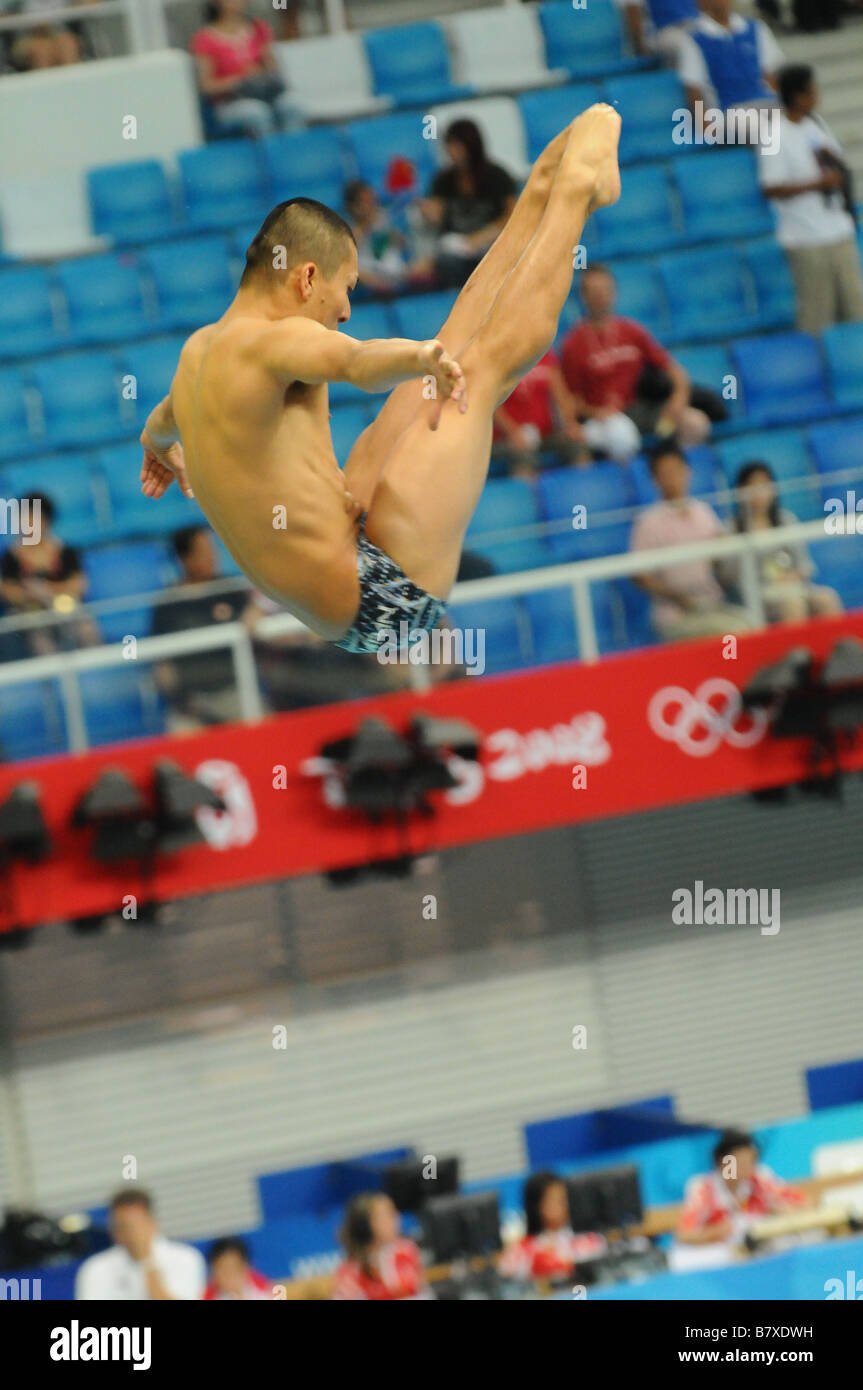 Men's 3m springboard hi-res stock photography and images - Alamy