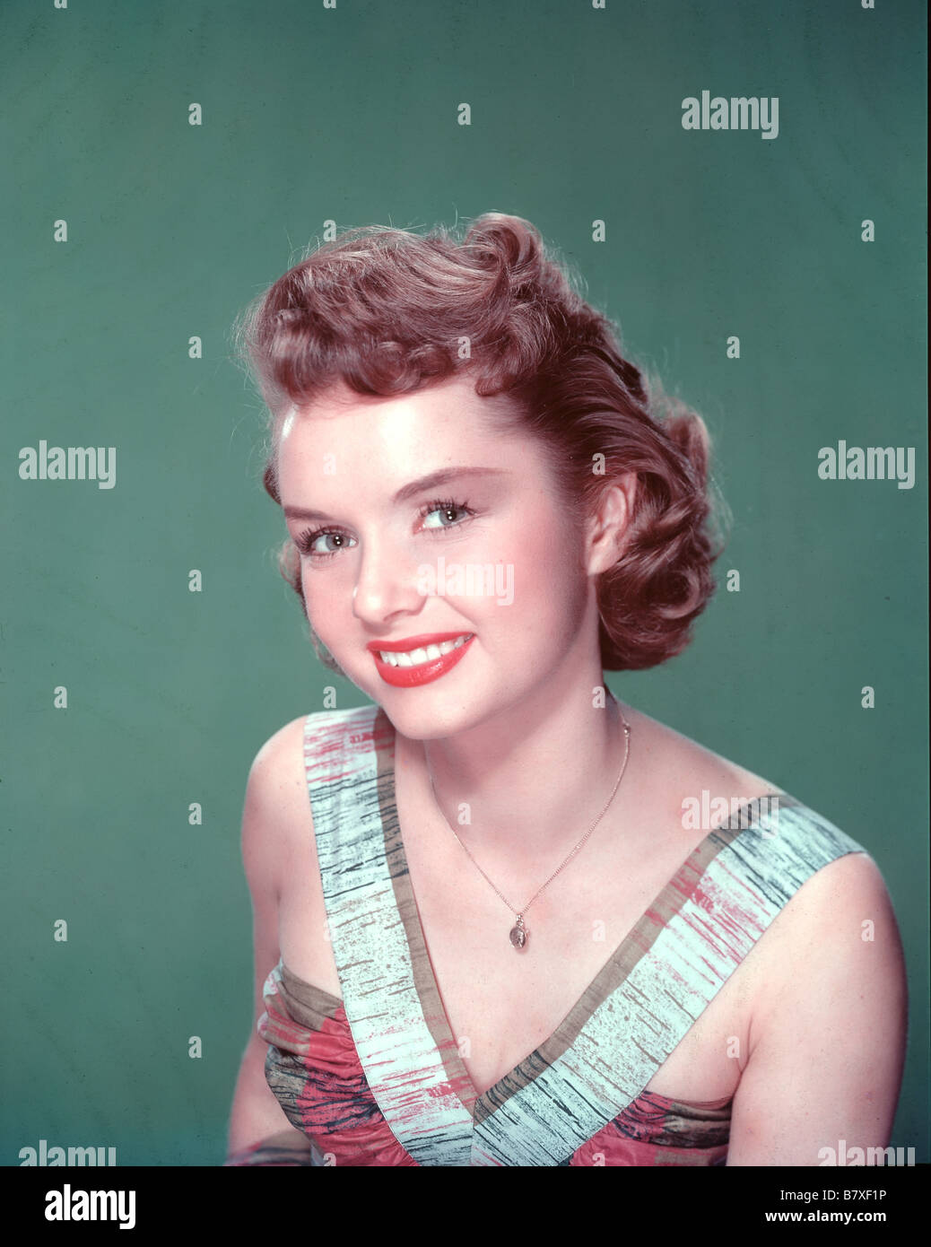 Debbie reynolds hi-res stock photography and images - Alamy