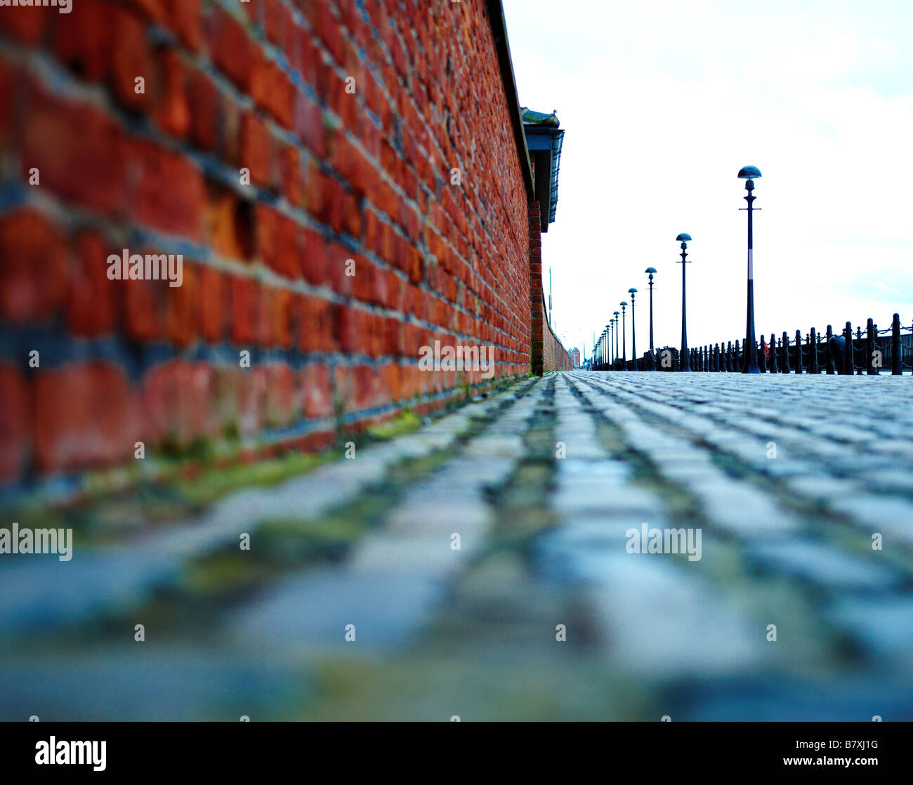 Of a cobbled path hi-res stock photography and images - Alamy