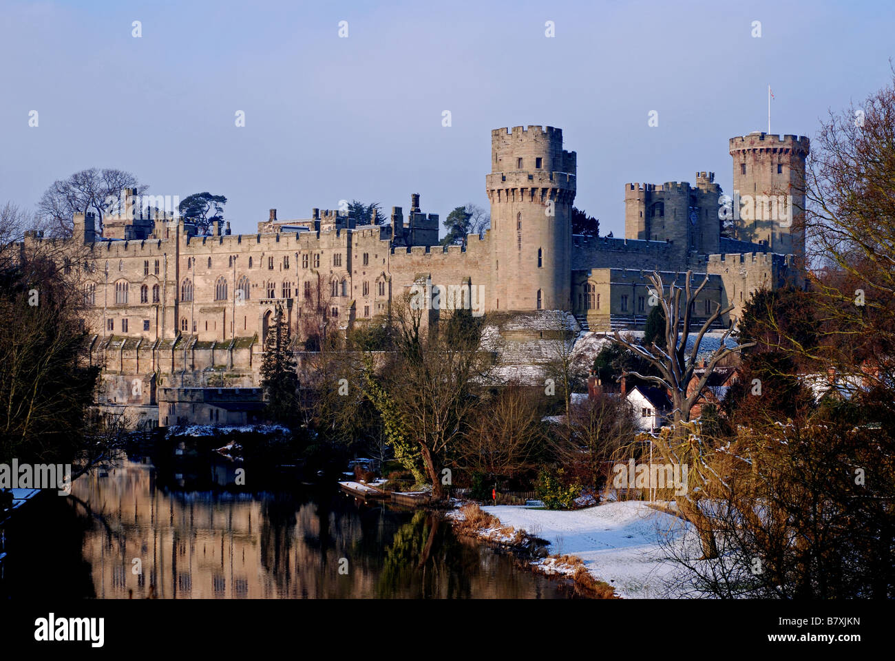 Warwick castle exterior hi-res stock photography and images - Alamy