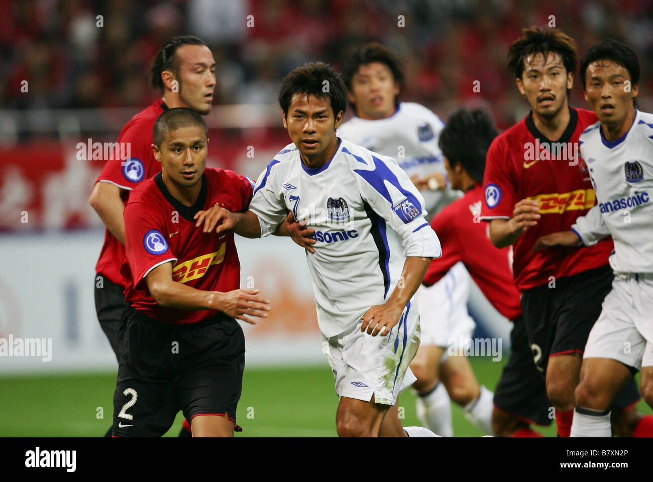 L to R Keisuke Tsuboi Reds Tomokazu Myojin Gamba OCTOBER 22 2008 ...