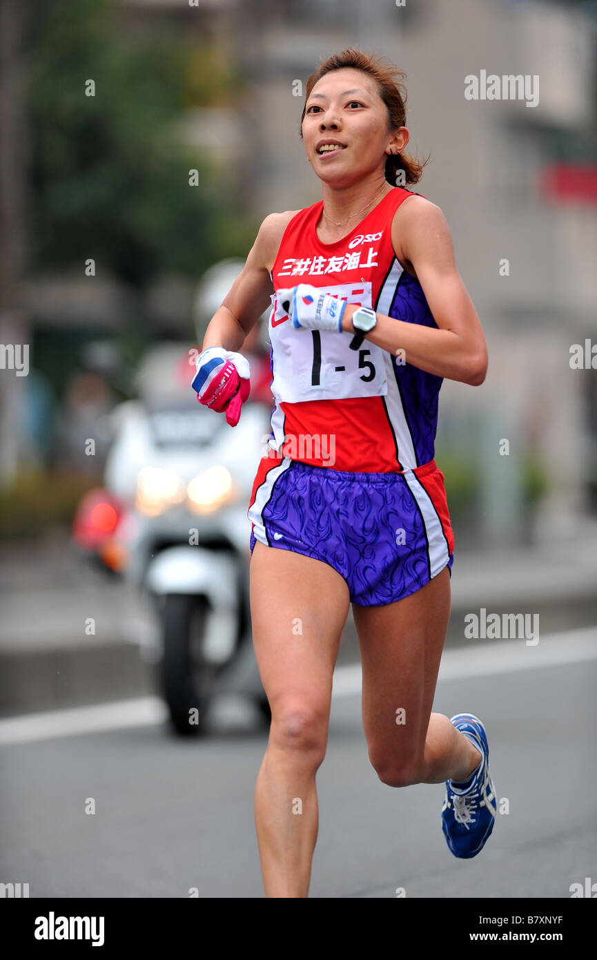 Miki Ohira Mitsuisumitomo NOVEMBER 3 2008 Ekiden East Japan Industrial ...