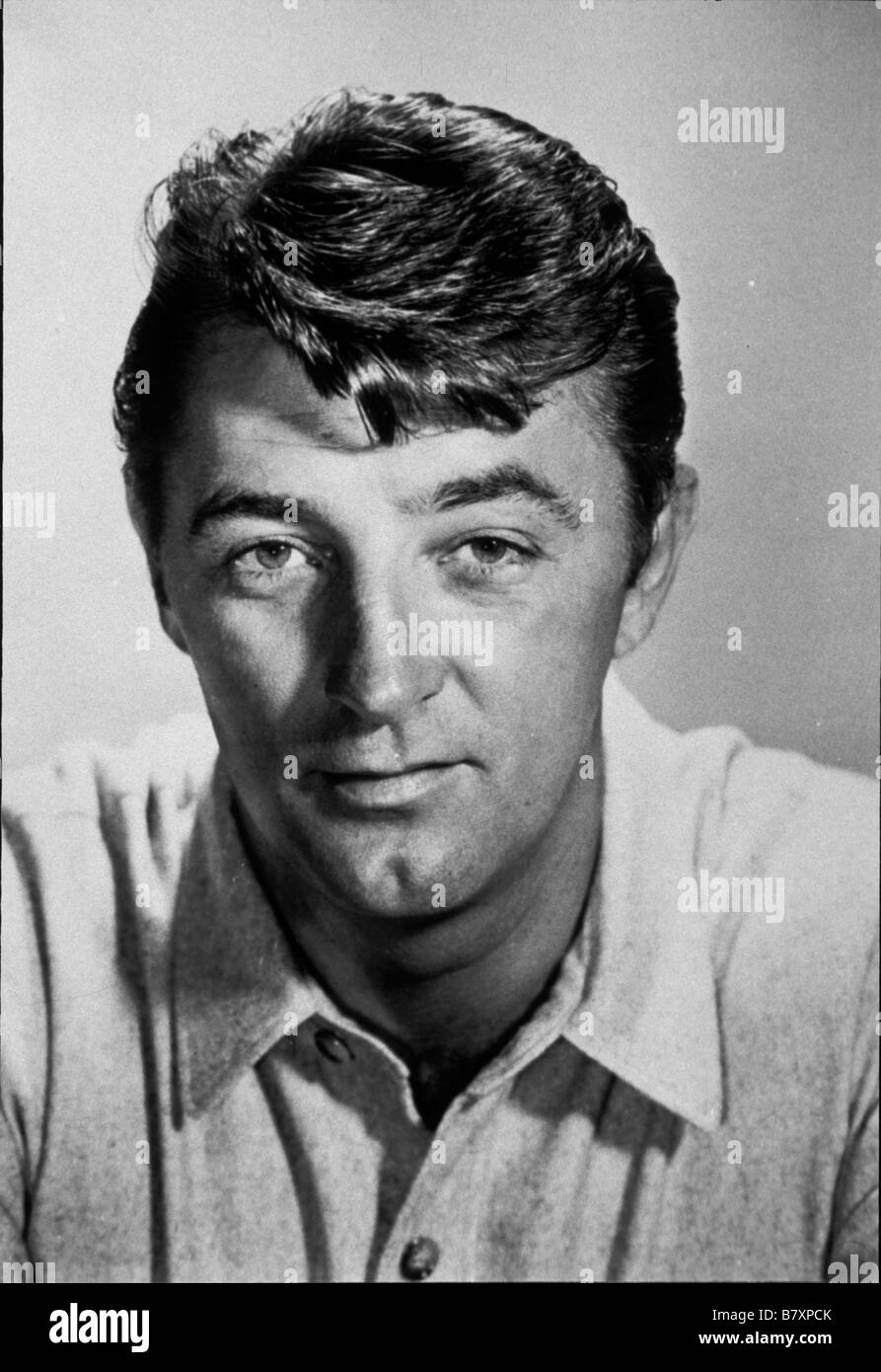 Angel Face Year: 1952 USA Robert Mitchum Director: Otto Preminger Stock ...