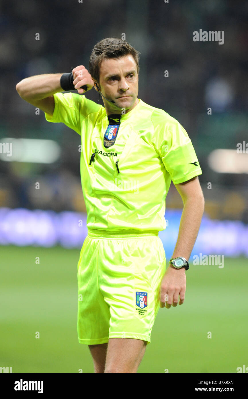 Nicola Rizzoli Referee NOVEMBER 22 2008 Football Italian Serie A match ...