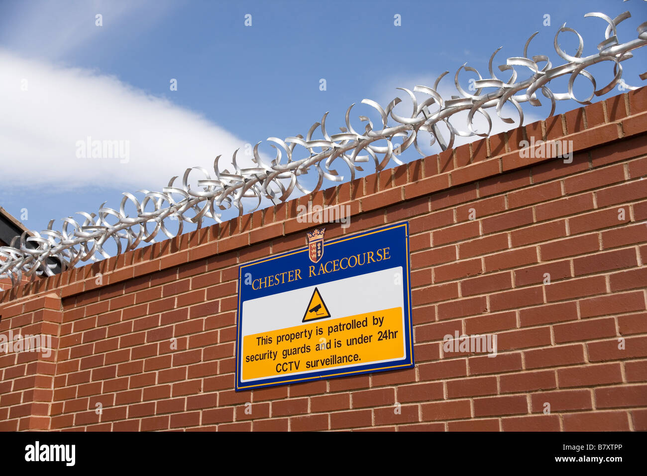 Chester roodee racecourse hi-res stock photography and images - Alamy