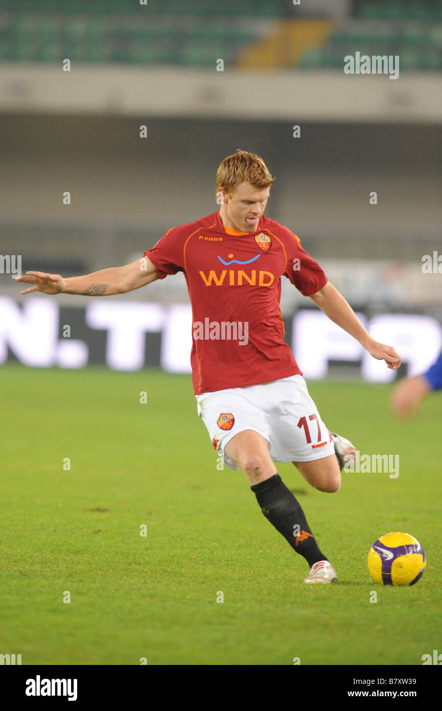 John arne riise roma hi-res stock photography and images - Alamy