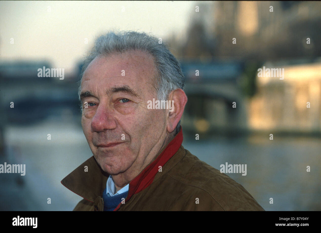 Le 12 hi-res stock photography and images - Alamy