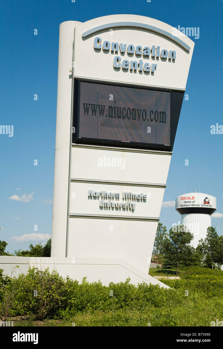 Niu convocation center hi-res stock photography and images - Alamy