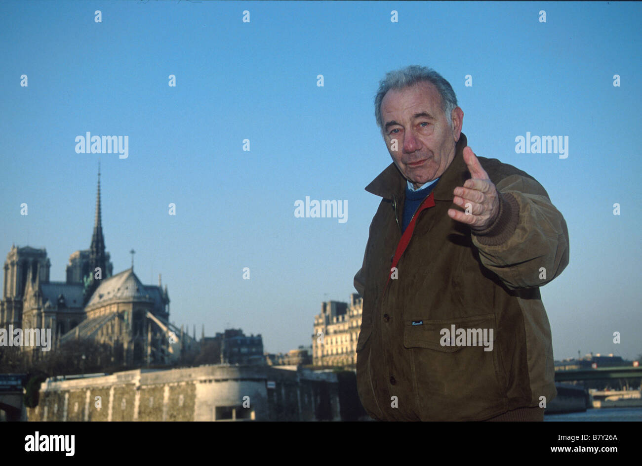 Les quais de la seine a paris hi-res stock photography and images - Alamy