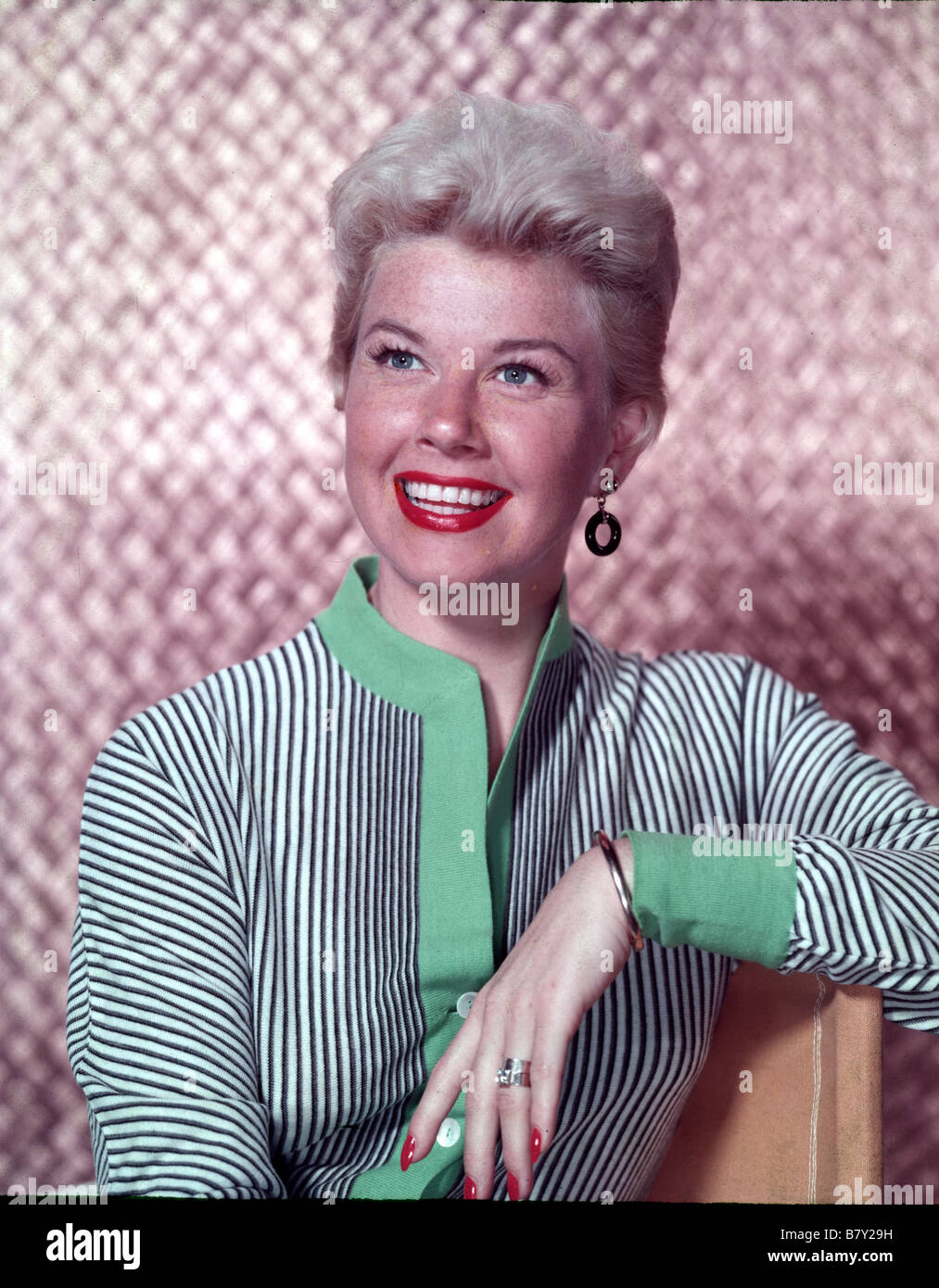 Doris day portrait hi-res stock photography and images - Alamy