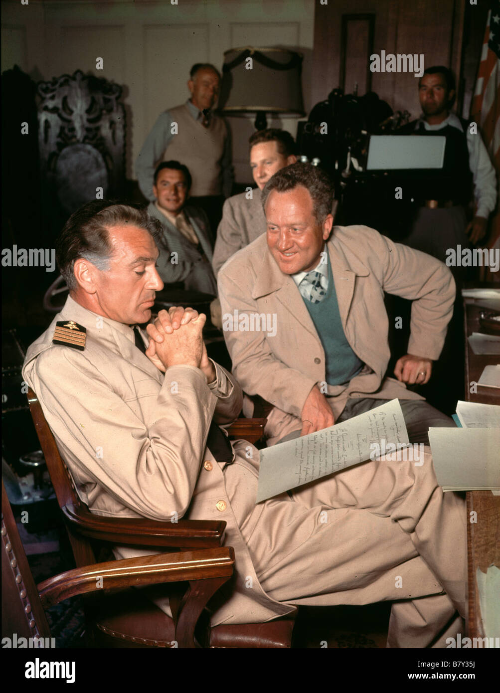 Task Force Year: 1949 USA Director: Delmer Daves Gary Cooper et Delmer ...