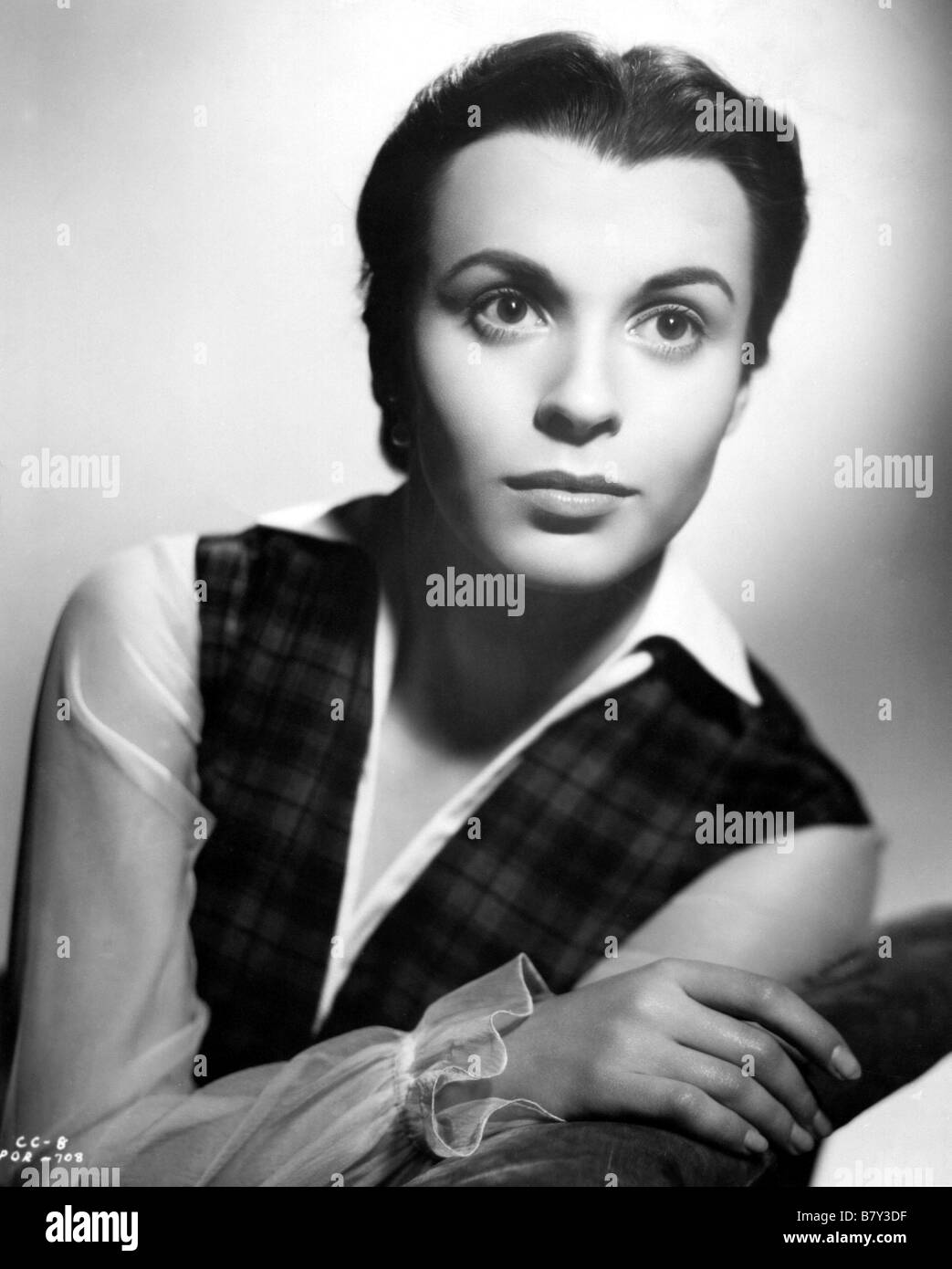 Claire bloom hi-res stock photography and images - Alamy
