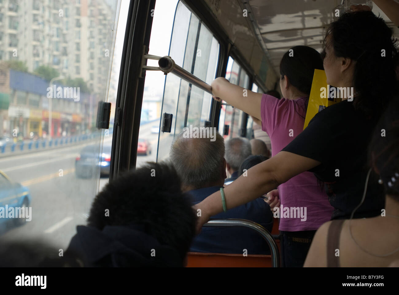 A busy bus in Chengdu, China Stock Photo - Alamy