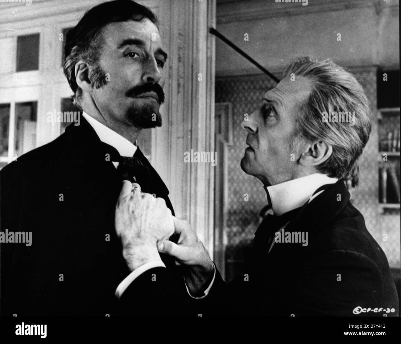 Christopher lee and peter cushing Black and White Stock Photos & Images ...