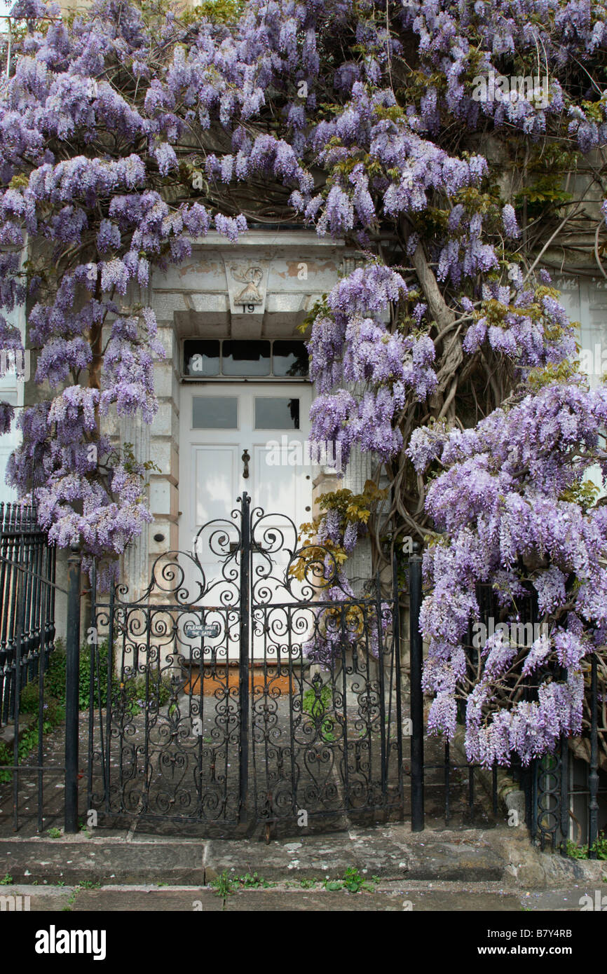 Camden Crescent Bath Somerset front door and iron gate entrance to ...