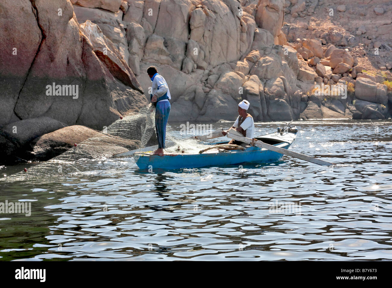 Fish in the nile hi-res stock photography and images - Alamy