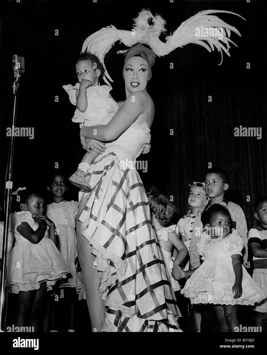 Josephine baker portrait Black and White Stock Photos & Images - Alamy
