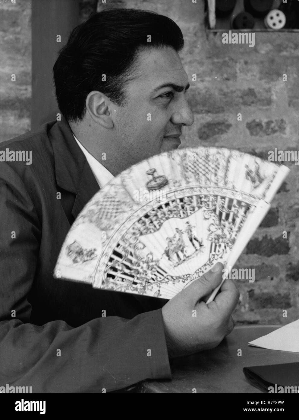 Federico fellini italian director hi-res stock photography and images ...