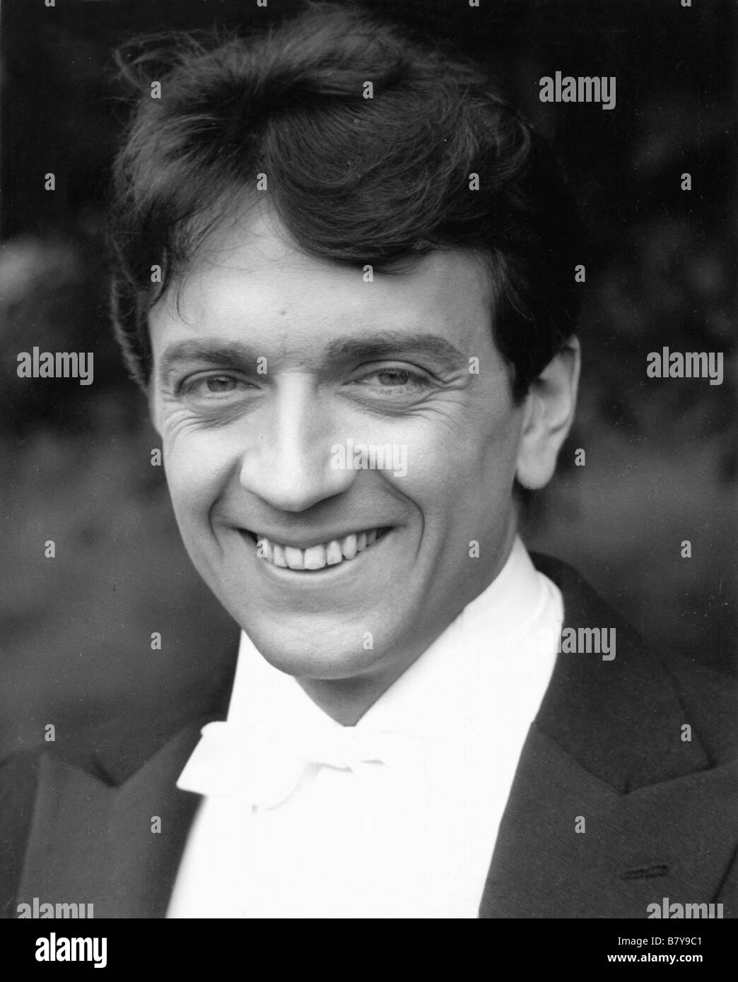 Jean Pierre Cassel , French actor, dancer Jean-Pierre Cassel dies – BUVOWM