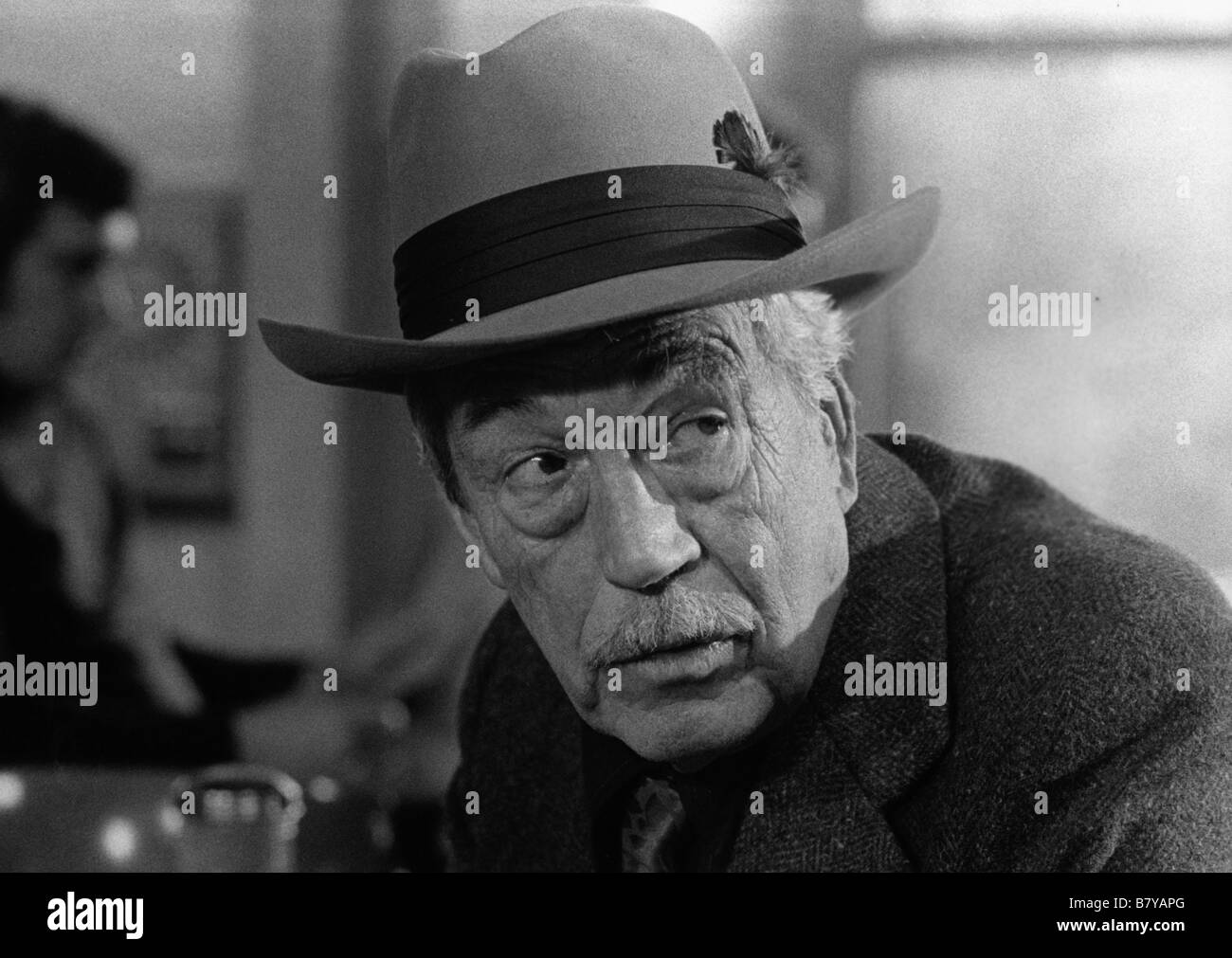 John Huston John Huston John Huston acteur actor du film "Angela" Year ...