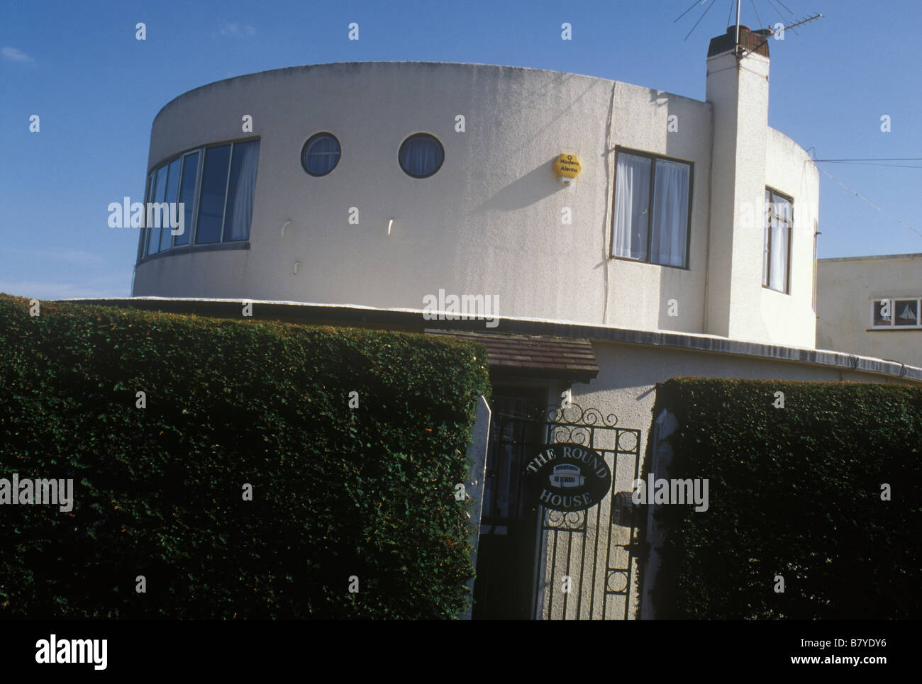 Frinton Park Estate Essex East Anglia England round modernist house ...