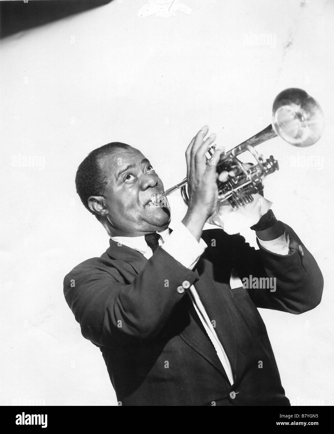 Louis Armstrong, Trompetista Y Cantante Estadounidense De, 46% OFF
