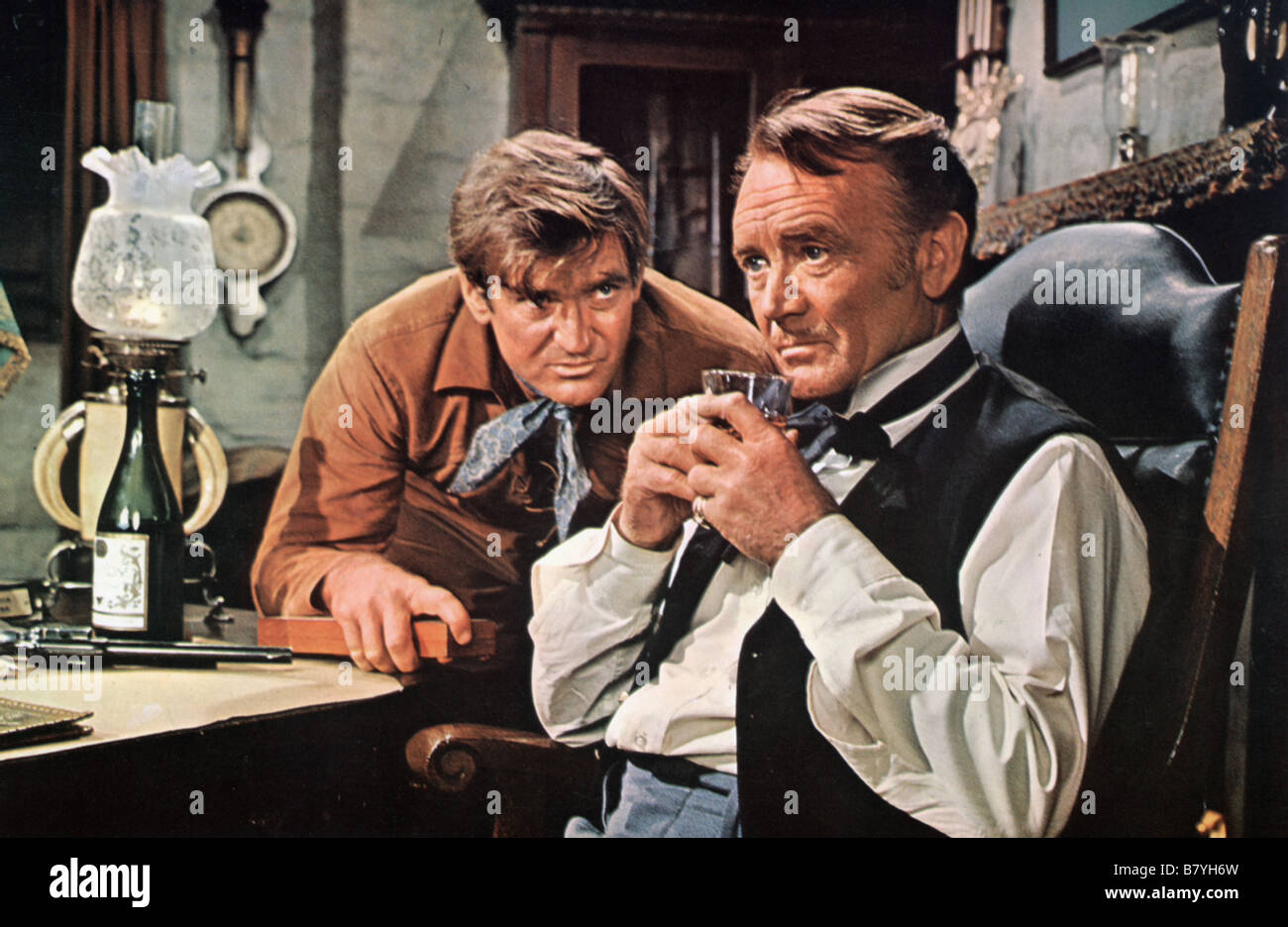 Chuka 1967 rod taylor hi-res stock photography and images - Alamy