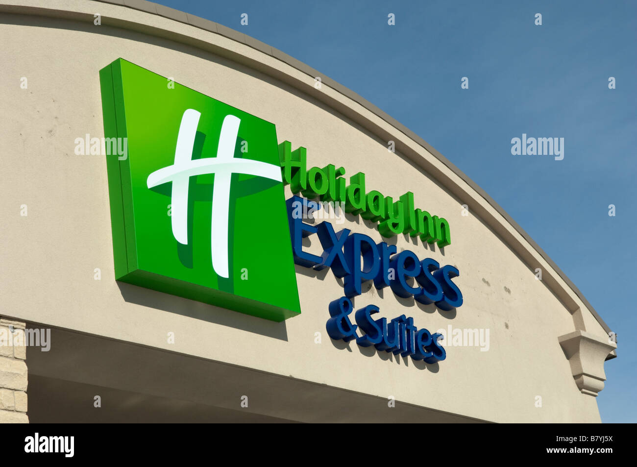 Express budget hotel exterior hi-res stock photography and images - Alamy