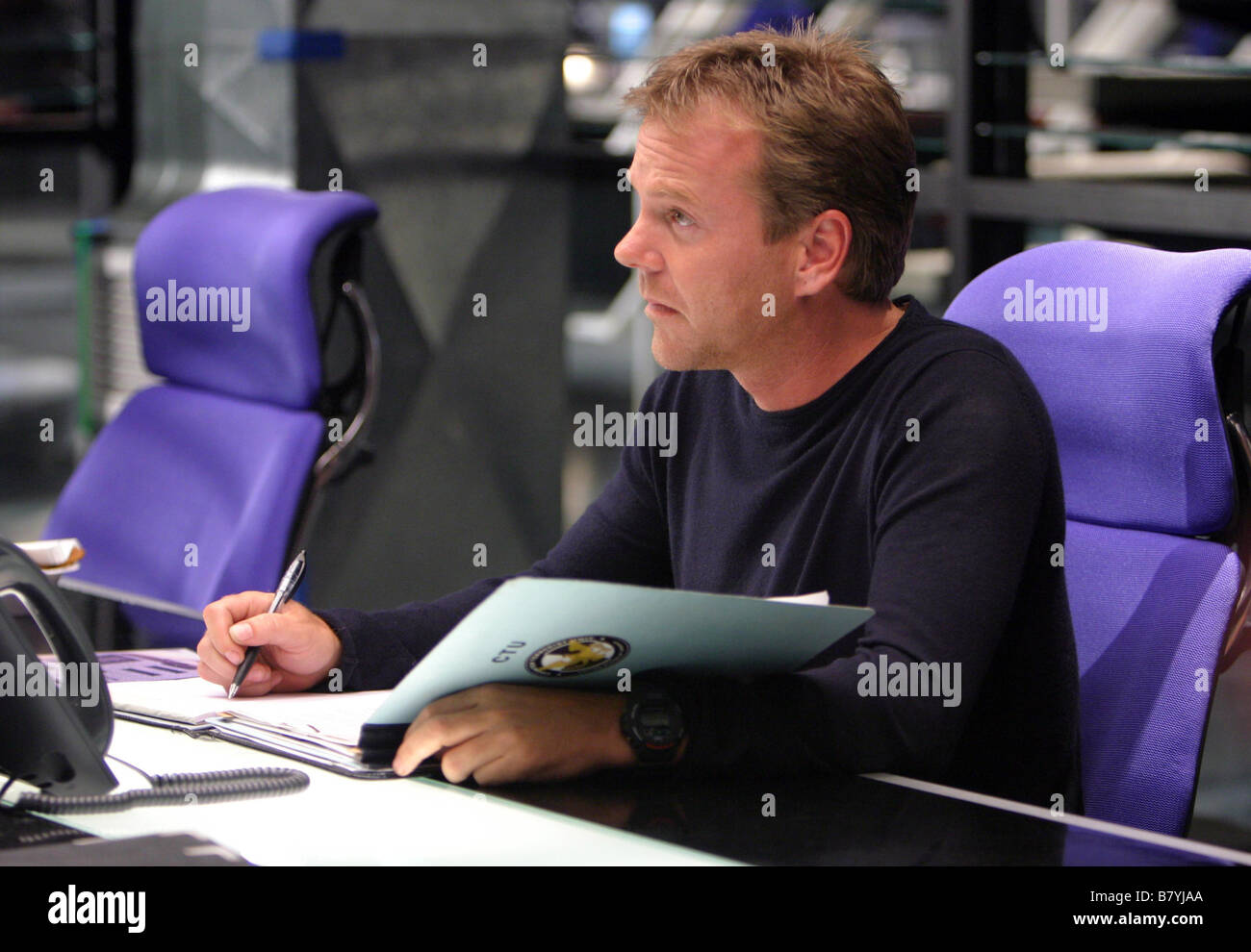 24 tv series kiefer hi-res stock photography and images - Alamy