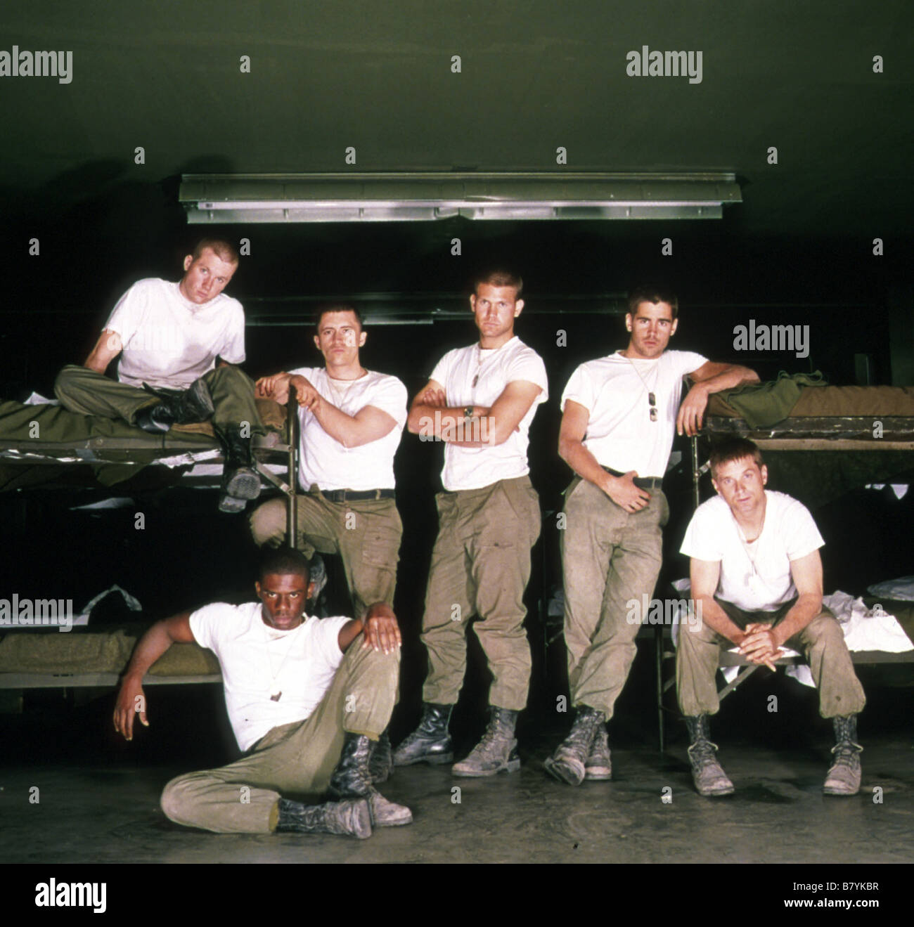 Colin farrell matthew davis tigerland hi-res stock photography and ...