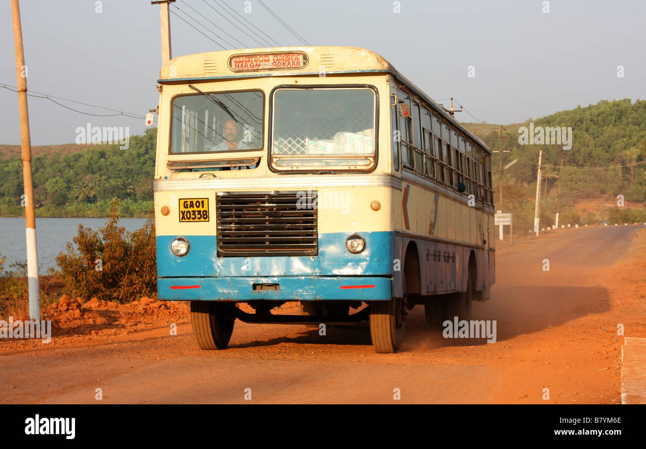 Karnataka bus hi-res stock photography and images - Alamy