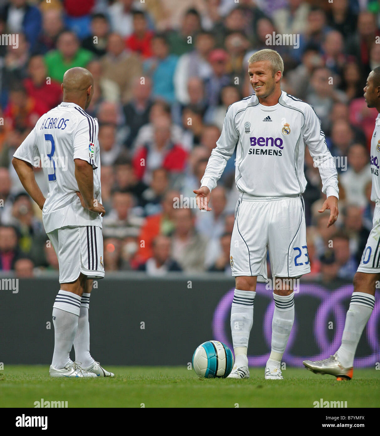 David beckham roberto carlos during High Resolution Stock Photography ...
