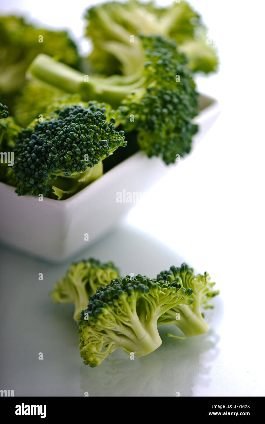 A bowl full of broccoli Stock Photo - Alamy