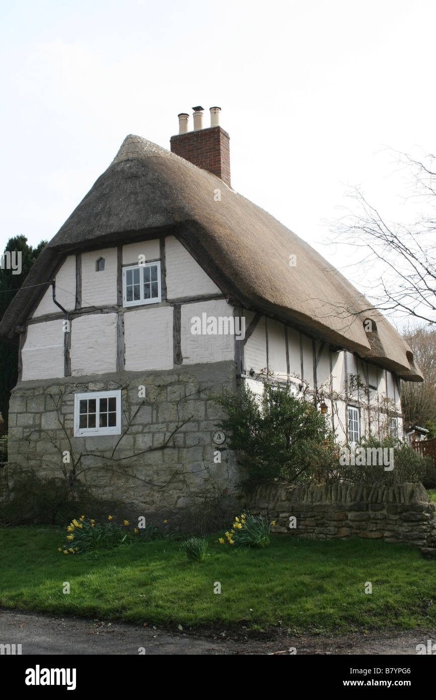 17th Century Stone Cottage High Resolution Stock Photography and Images ...