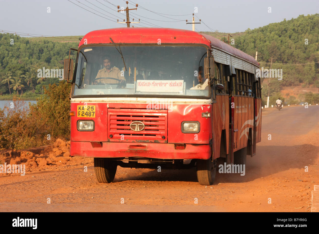 Karnataka bus hi-res stock photography and images - Alamy