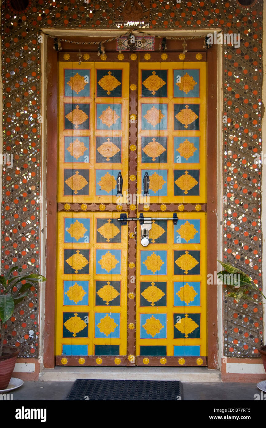Decorative doors india hi-res stock photography and images - Alamy