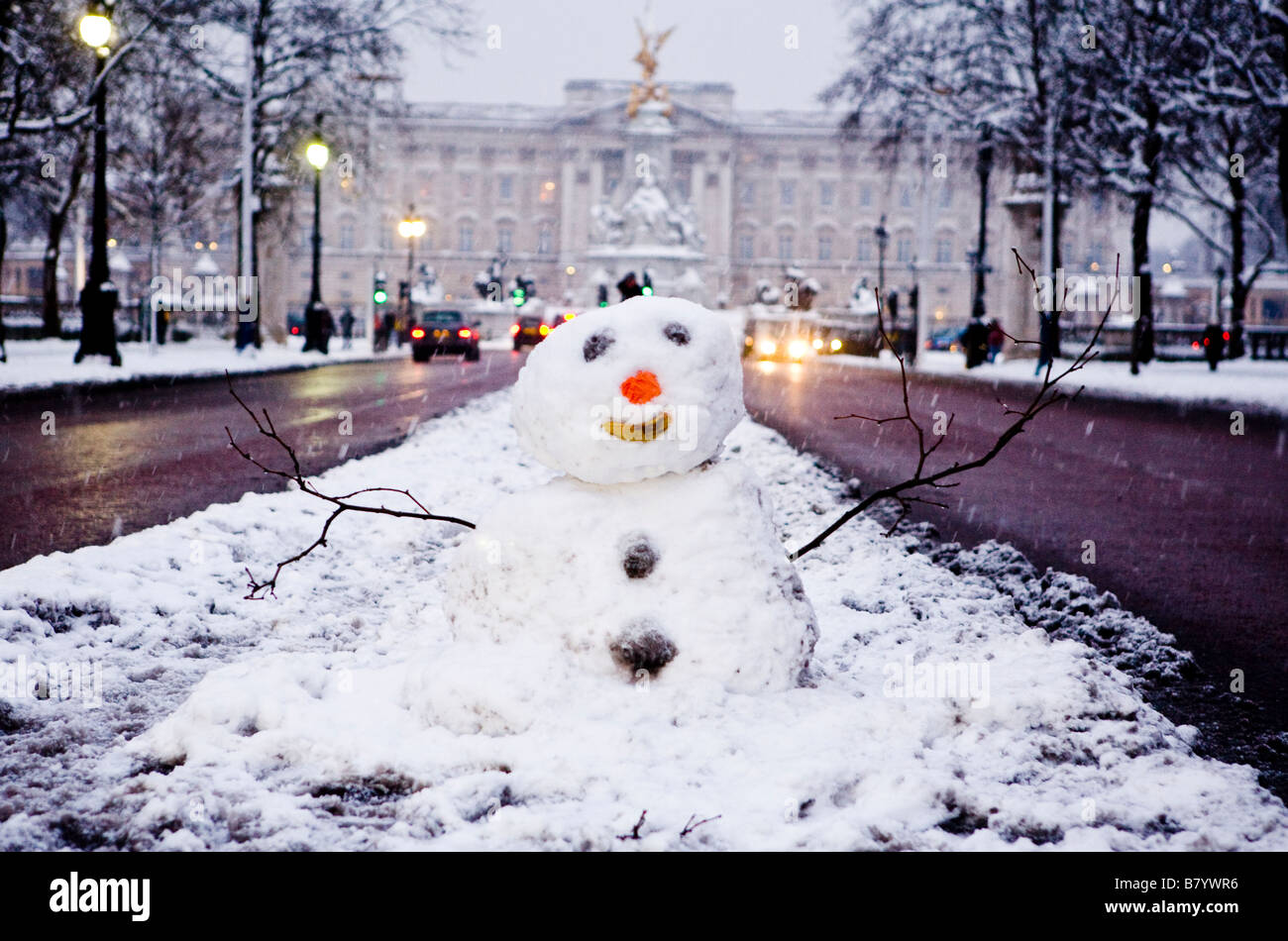 Snowman In The Mall London UK Europe Stock Photo - Alamy