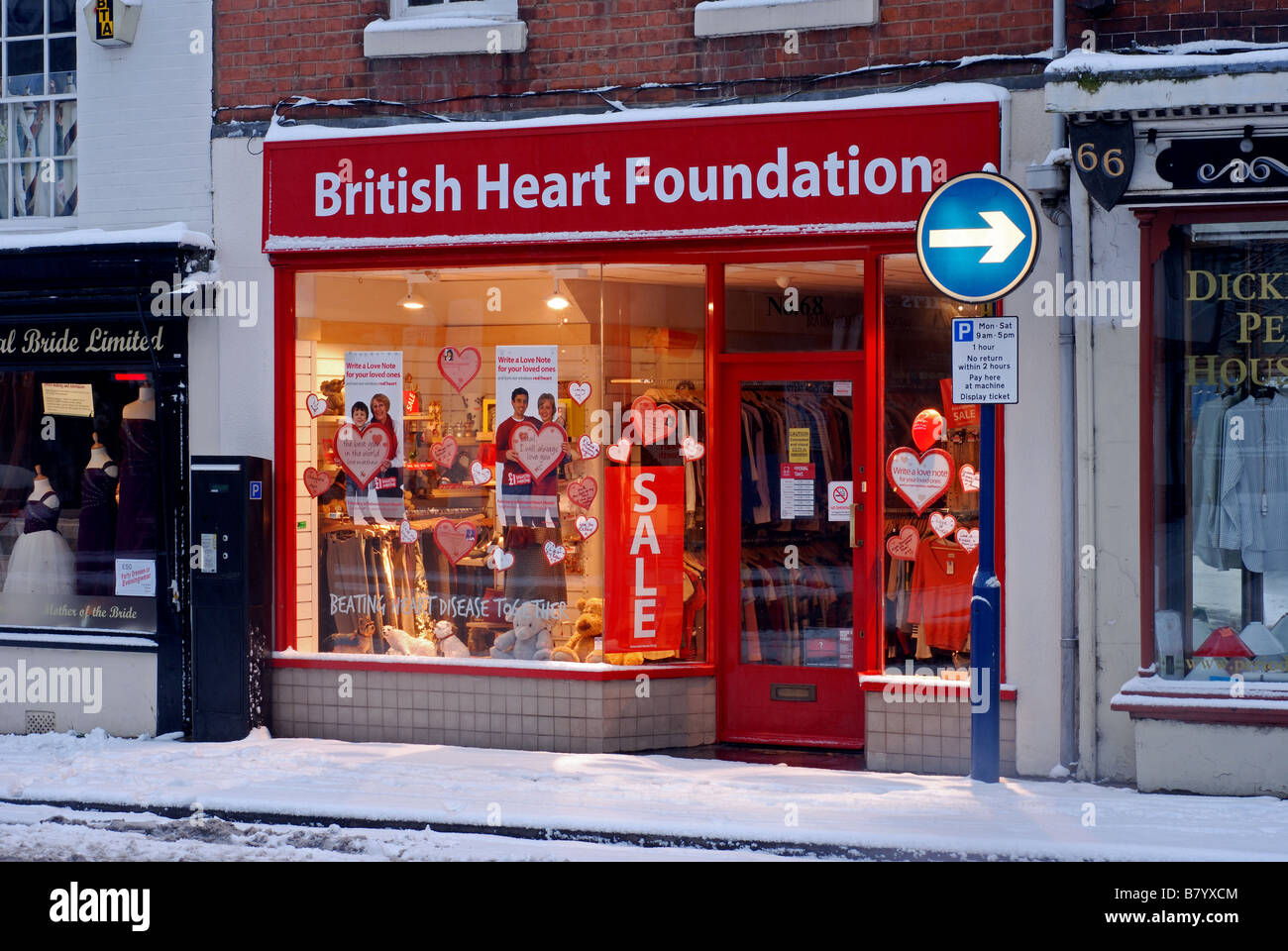 British heart foundation shops hi-res stock photography and images - Alamy