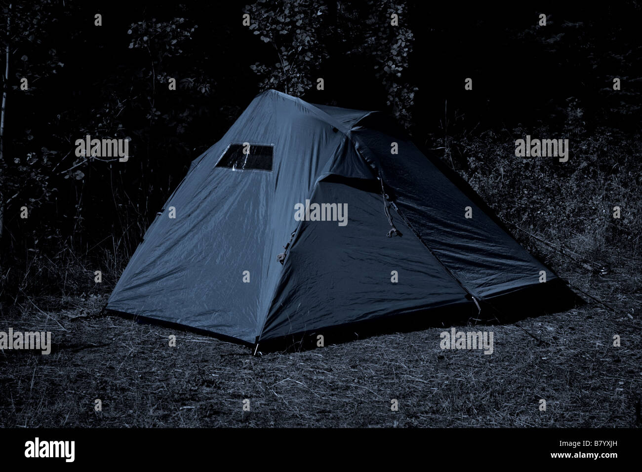 Tent at night Stock Photo - Alamy