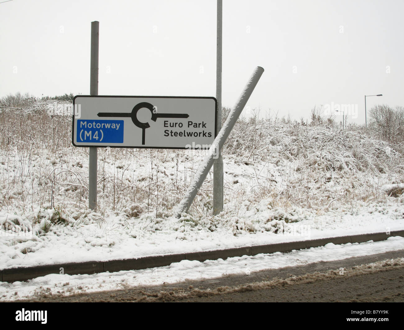 Motorway sign roundabout uk hi-res stock photography and images - Alamy