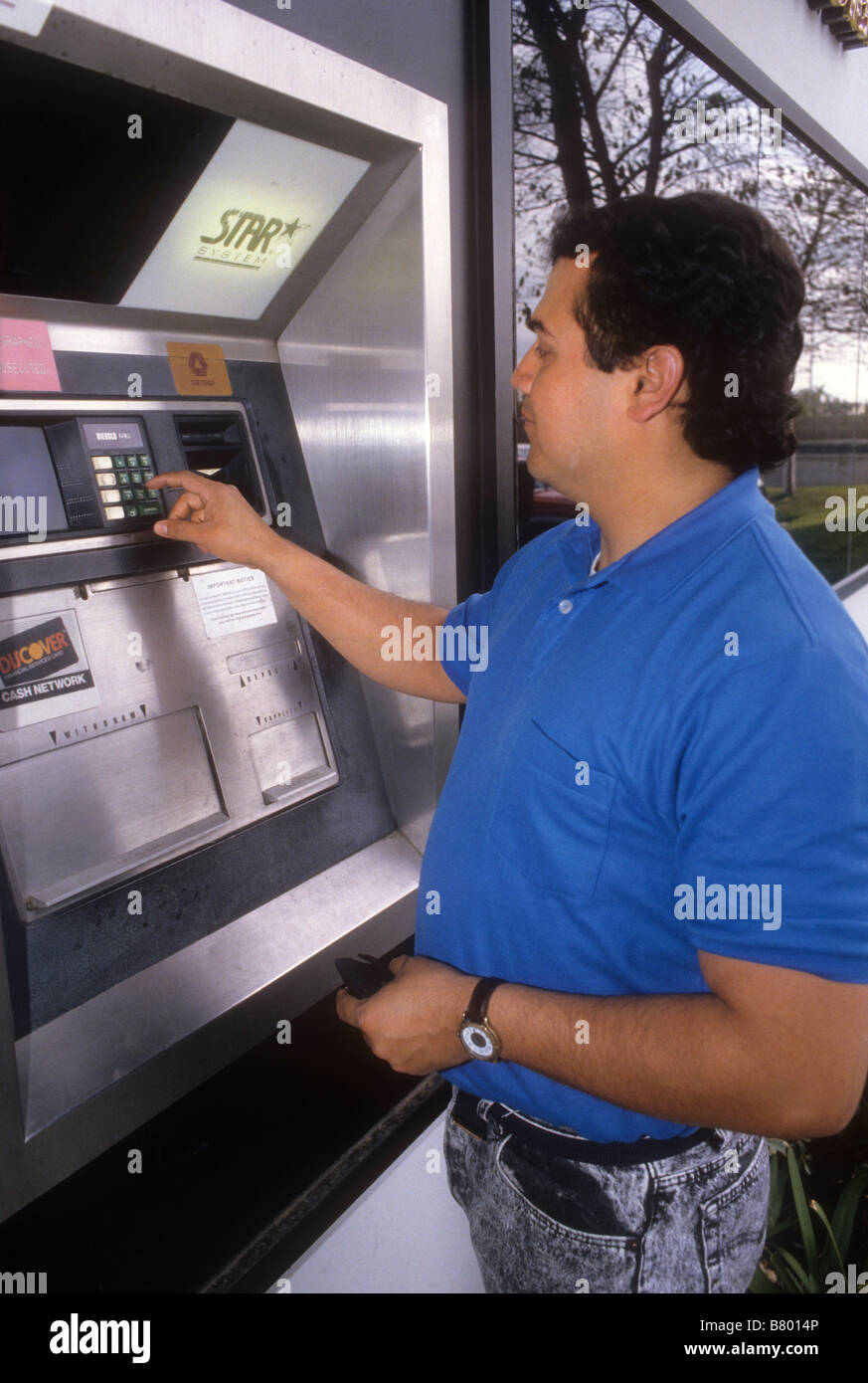 Mexican atm hi-res stock photography and images - Alamy