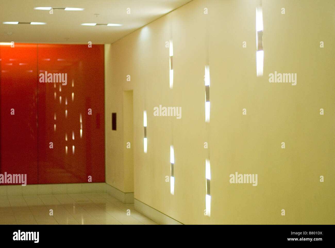 entry into luxury hotel Stock Photo - Alamy