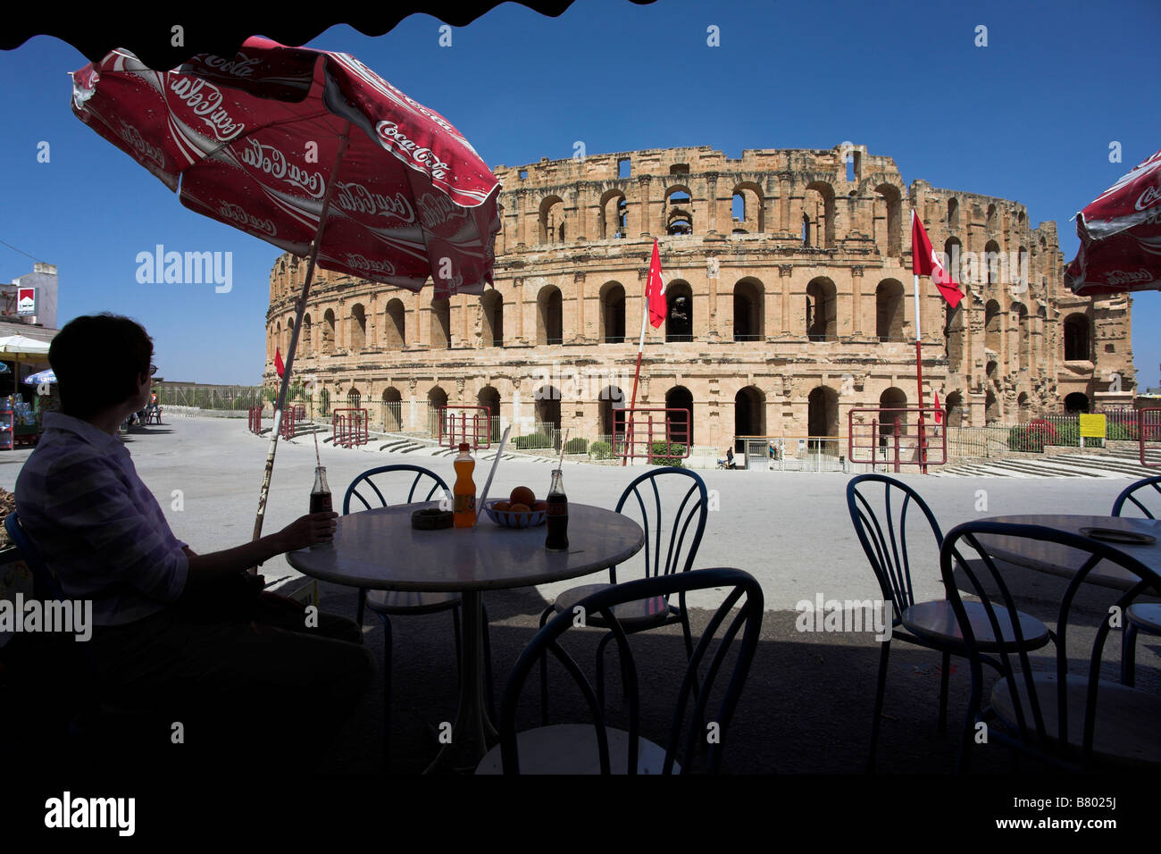 Coffee shop tunisia hi-res stock photography and images - Alamy