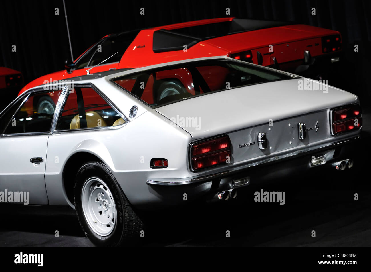 Silver Lamborghini Jarama retro super car Stock Photo - Alamy